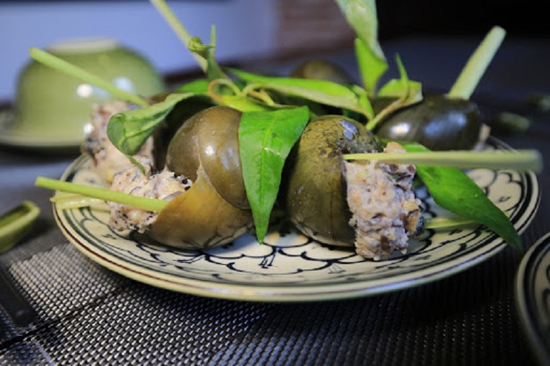Hanoi Specialty: Tasty Dishes Prepared From Snails